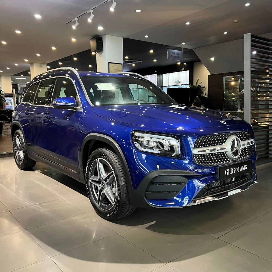 Mercedes GLB 200 AMG - Bản màu xanh độc lạ - Giao ngay!!