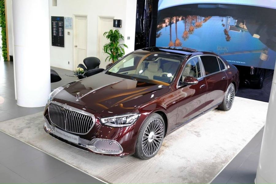 Mercedes Benz -Maybach S680 -Rubellite Red/ Nội thất kem