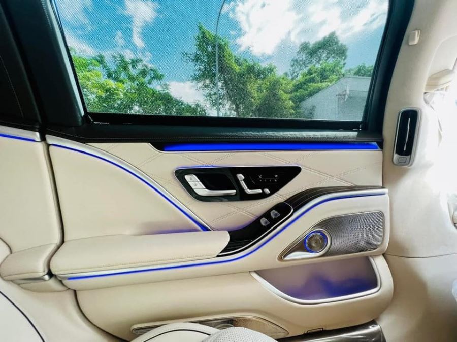 Mercedes Benz -Maybach S680 -Rubellite Red/ Nội thất kem