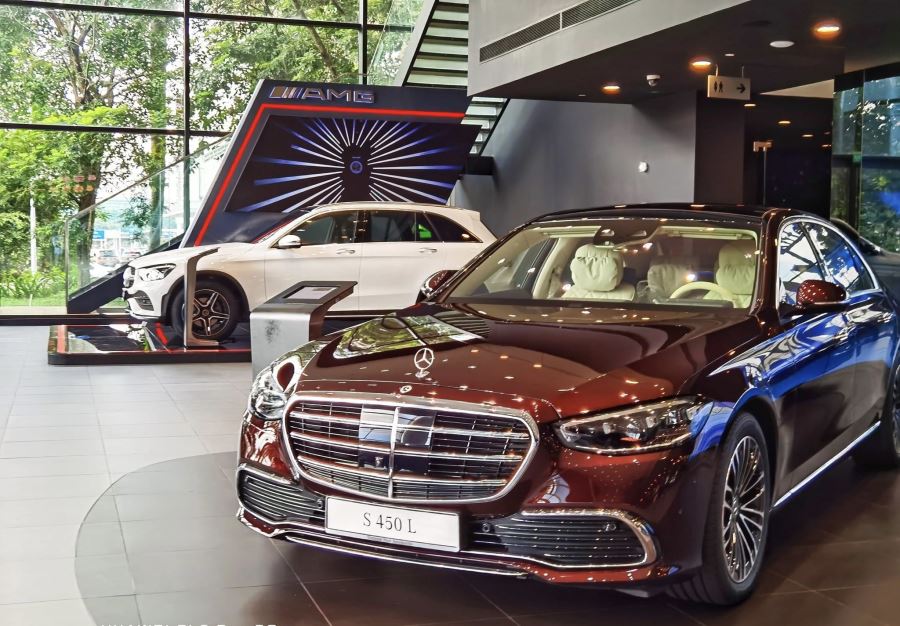 Mercedes-Benz S450 luxury