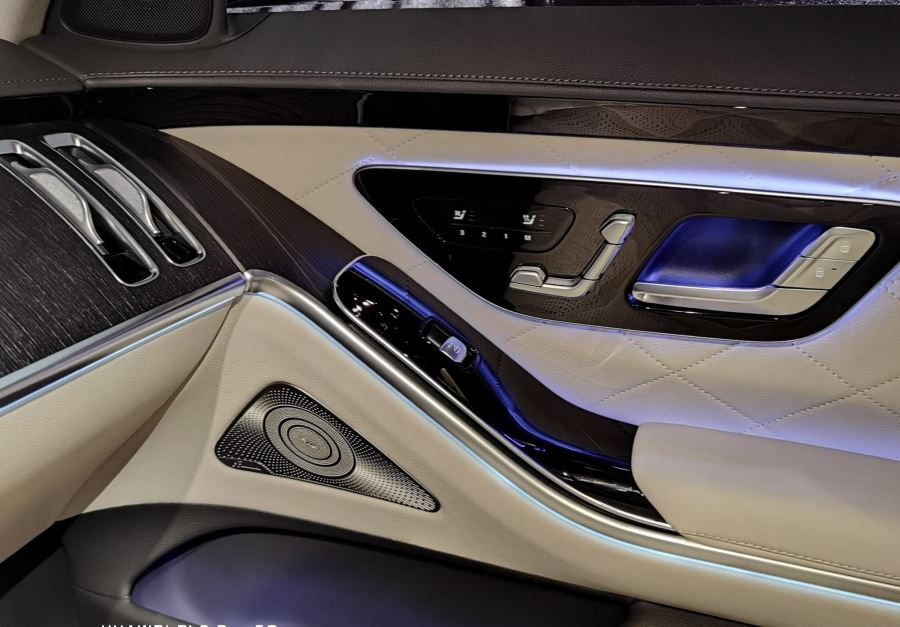 Mercedes-Benz S450 luxury